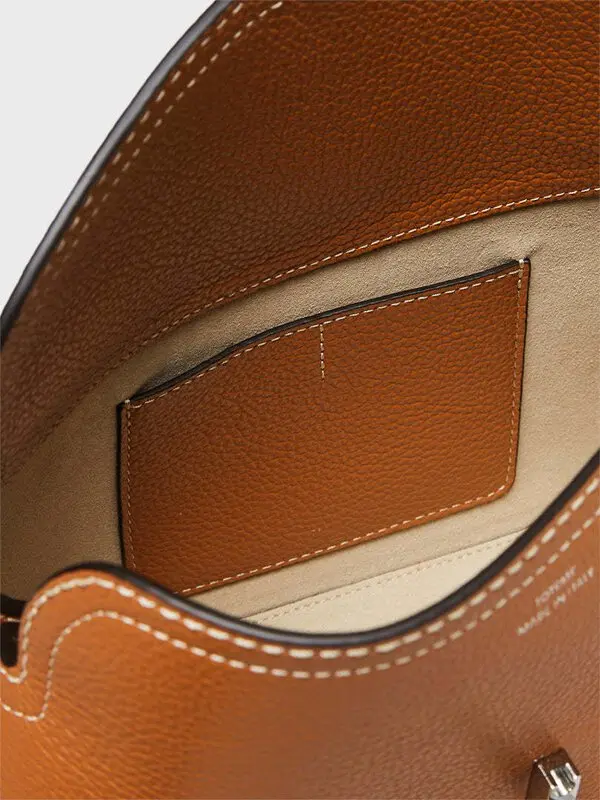 TOTEME Logo Plaque Foldover Top Crossbody Bag - Orange