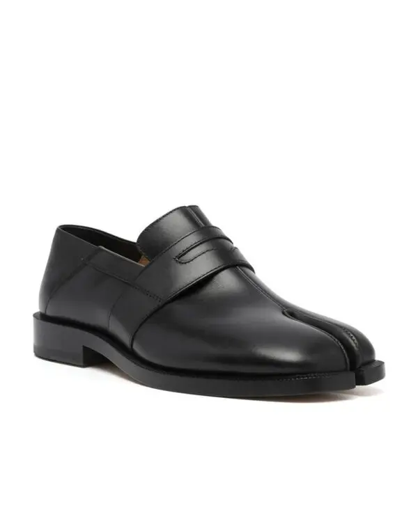 MAISON MARGIELA Split-toe Slip-on Loafers - Black