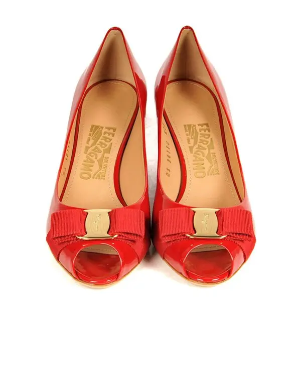 FERRAGAMO Red Patent Leather Bow Detail Wedge Shoes - White