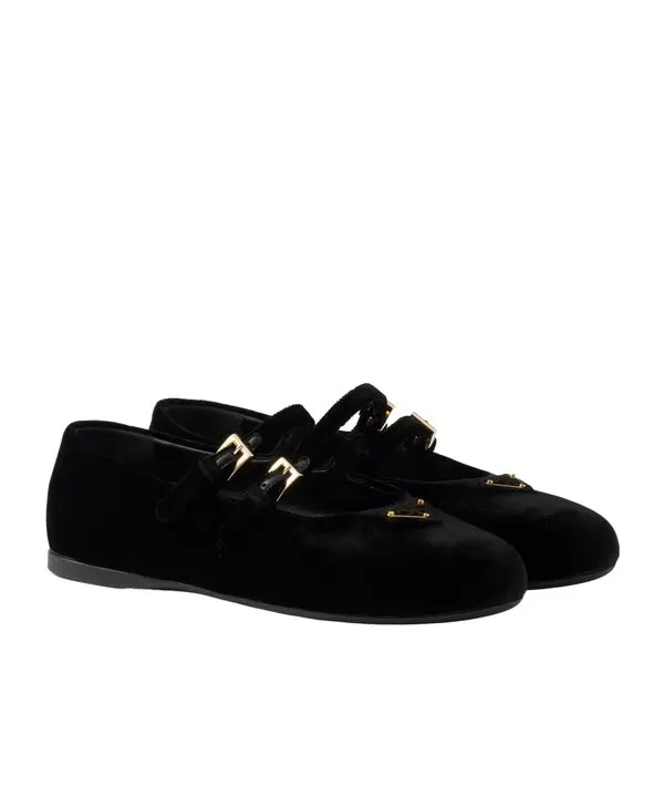 Prada Ballerina Flats With Buckle Detailing - Black