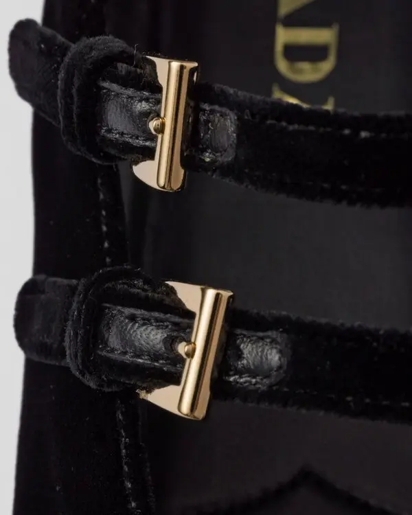 Prada Ballerina Flats With Buckle Detailing - Black
