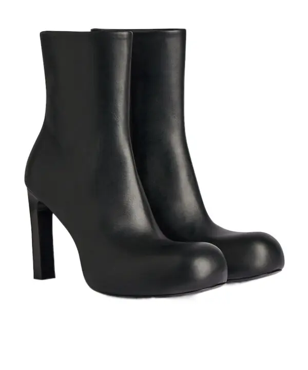 Balenciaga Round Toe Zip Up Heeled Boots