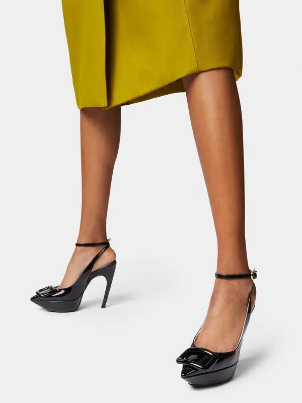 ROGER VIVIER Viv' Choc Lacquered Buckle Slingback Pumps