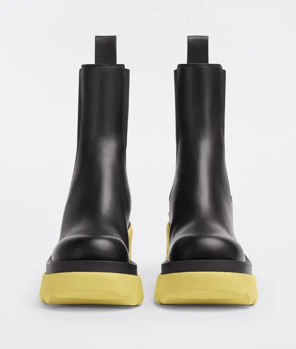 Bottega Veneta Contrast Sole Platform Ankle Boots - Black