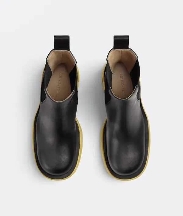 Bottega Veneta Contrast Sole Platform Ankle Boots - Black