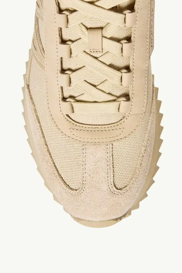 Moncler Pacey Low-top Sneakers - Nude