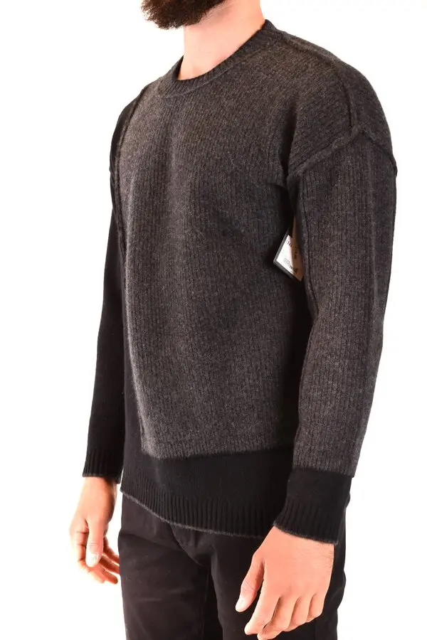 Isabel Benenato Asymmetrical Fine Knit Sweater
