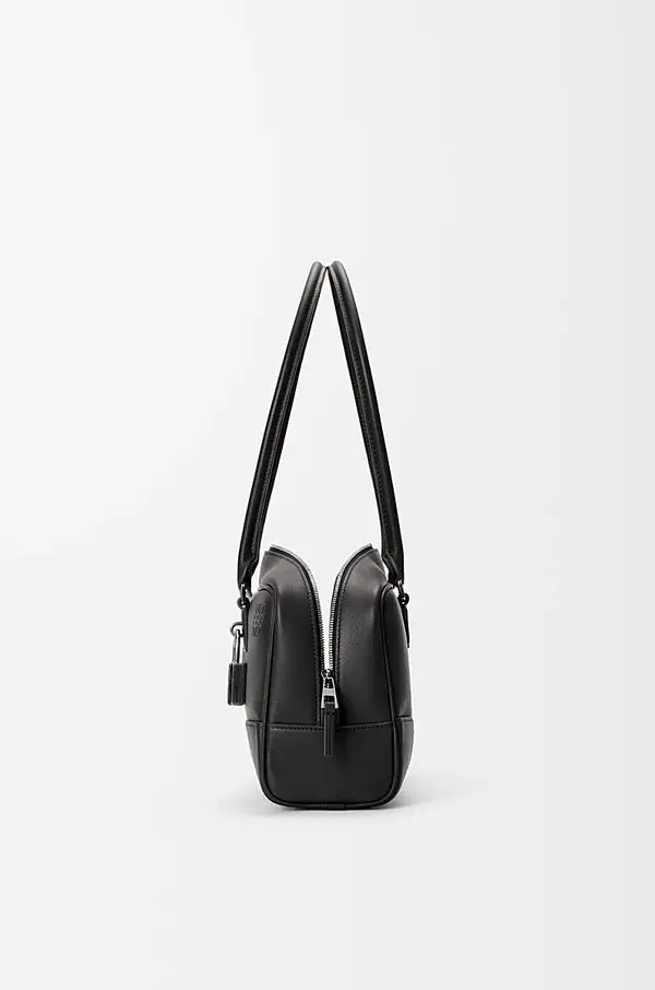 Loewe Amazona 31 Cropped Bag In Shiny Calfskin - Black