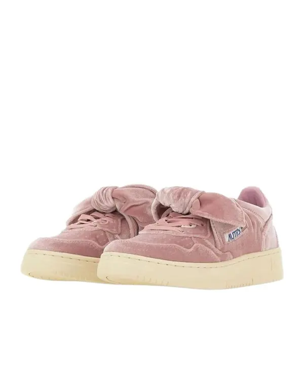 AUTRY Bloom Velvet Low Top Sneakers With Bow Detailing - Pink