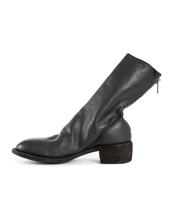 Guidi Round-head Short Boots With Rear Zipper - Black