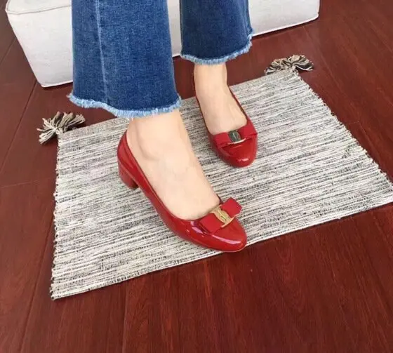 FERRAGAMO Vara Bow Heels - Red