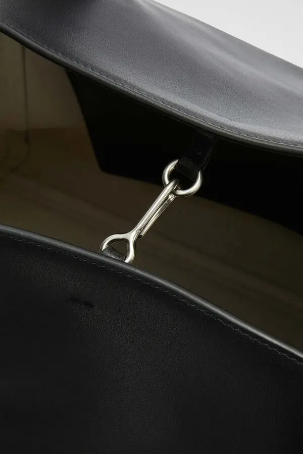 JIL SANDER Medium Knot Tote Bag - Black