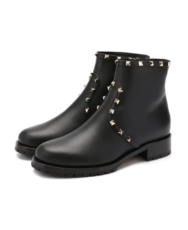 Valentino Garavani Rivet Casual Ankle Boots