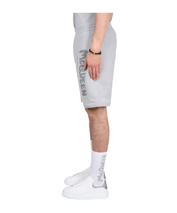 Alexander McQueen Bermuda Shorts With Graffiti Logo Print - Grey