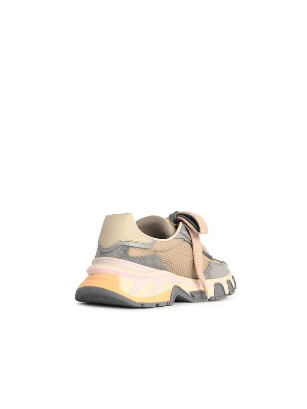 Dolce & Gabbana Airmaster Dg Logo Patch Sneakers - Nude