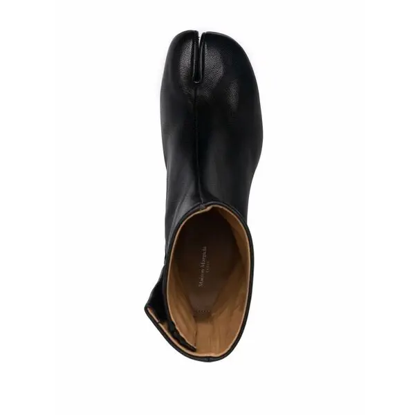MAISON MARGIELA Tabi Toe Ankle Boots - Black