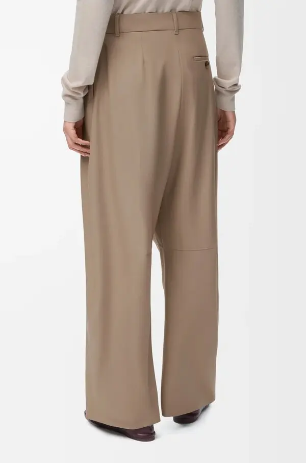 Loewe Barrel Pleated Trousers - Sand-colored