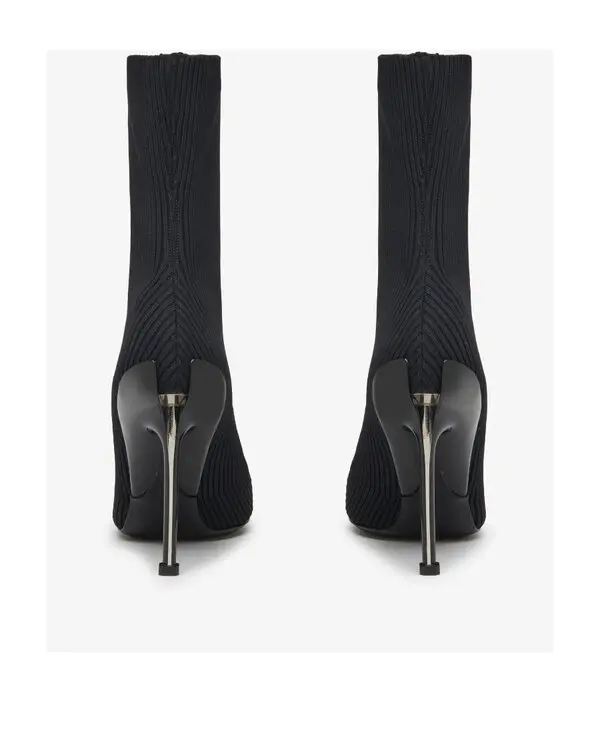 Alexander McQueen Sock Boots With Pointed Toe And Stiletto Heel - Black