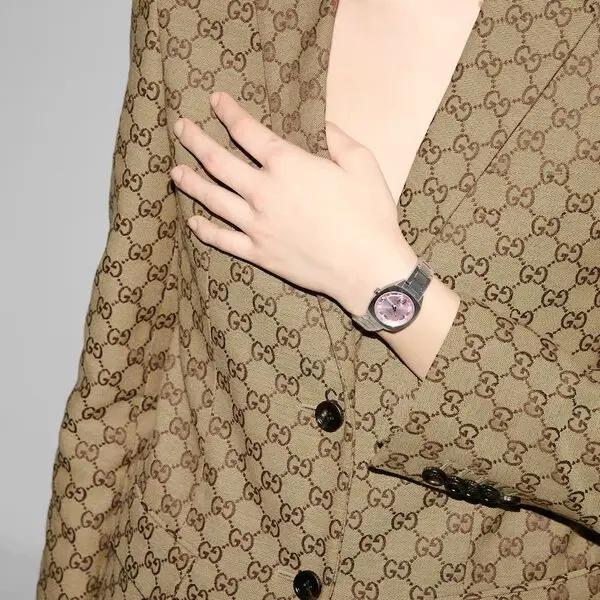 Gucci Interlocking G 29mm Watch