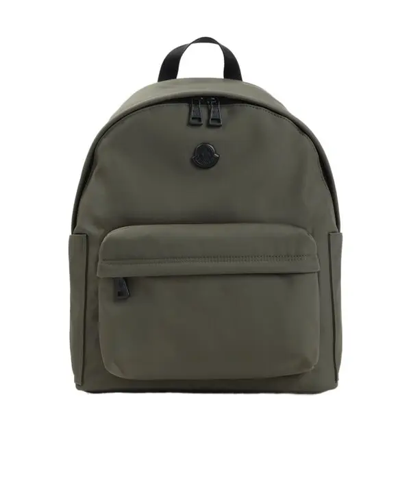 Moncler Pierrick Backpack With Metal Logo - Black