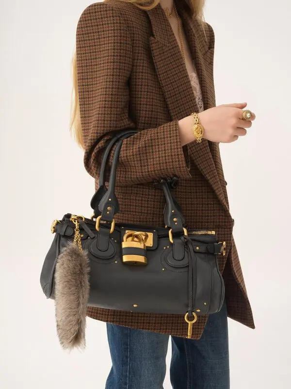 Chloé Shearling Tail And Pearl Charm - Nude