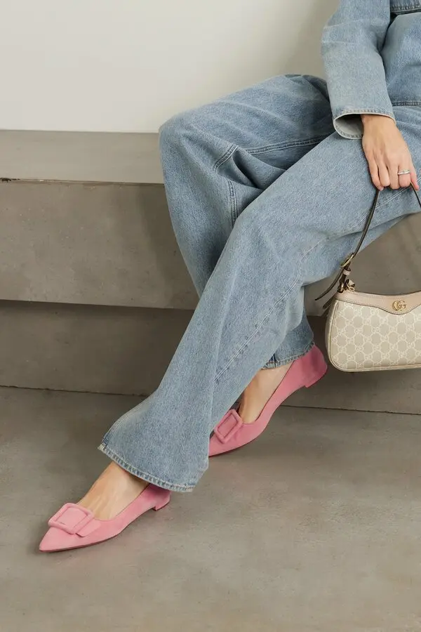 Manolo Blahnik Pointed Toe Buckled Flats - Pink