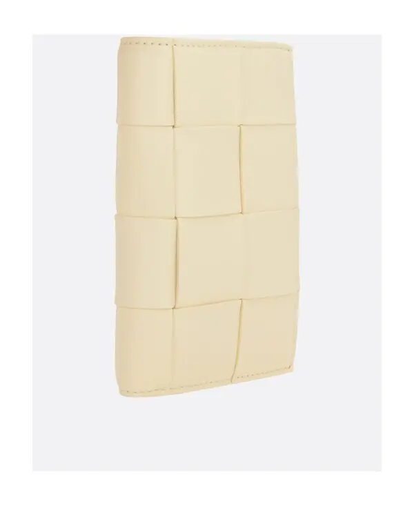 Bottega Veneta Cassette Bi-fold Leather Wallet - Nude