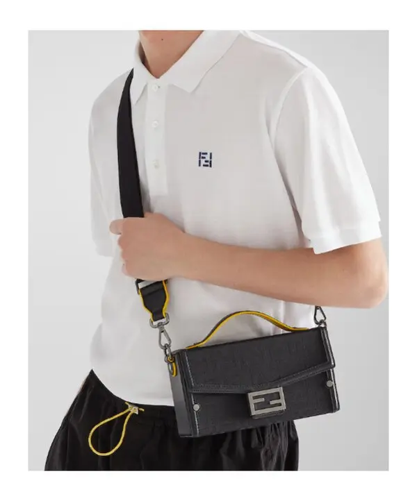 Fendi Soft Trunk Shoulder Bag With Ff Clasp - Black