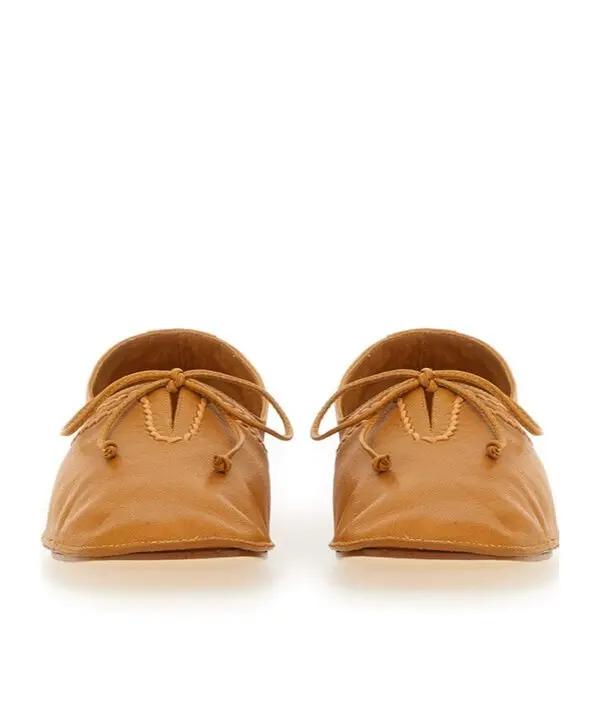 Hereu Artisan Bow Detail Flat