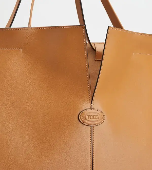 TOD'S Slit Detailed Tote Bag With Logo And Metal Accents - Brown