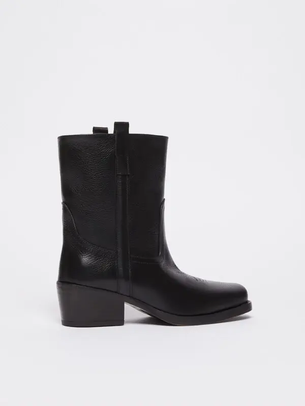 Max Mara Square Toe Ankle Boots