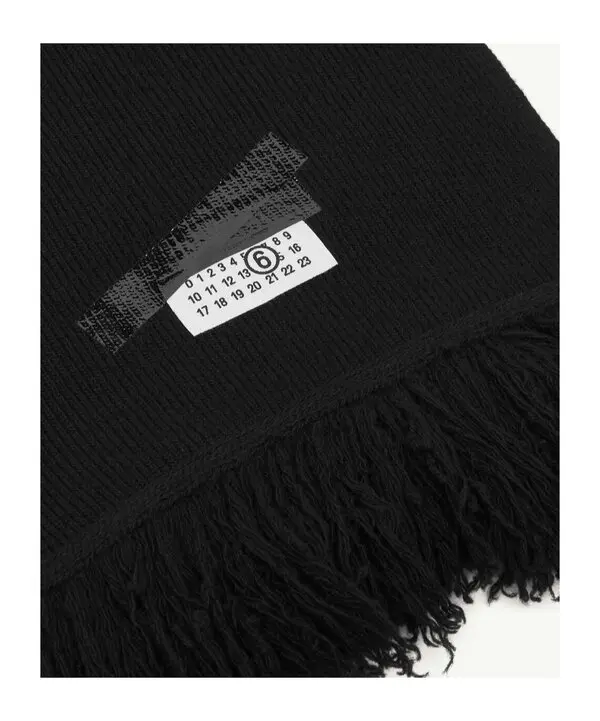 MAISON MARGIELA Logo Patch Fringed Edge Scarf