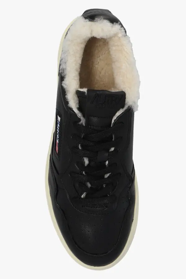 AUTRY Medalist Low-top Sneakers With Logo Embellishment - Black
