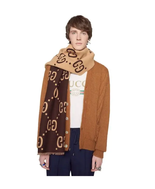 Gucci Gg Jacquard Scarf - Brown
