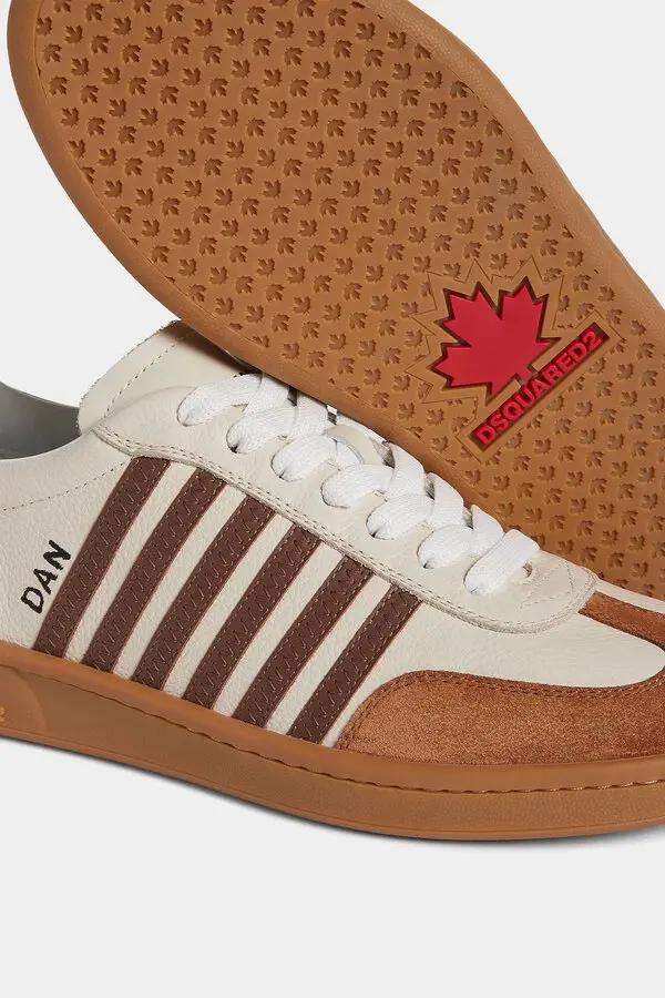 Dsquared2 Round Toe Low-top Sneakers - Beige/brown