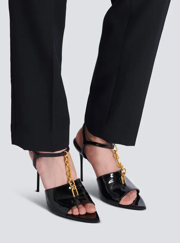 Balmain Patent Calfskin Sync Sandals With Chain Detail - Black