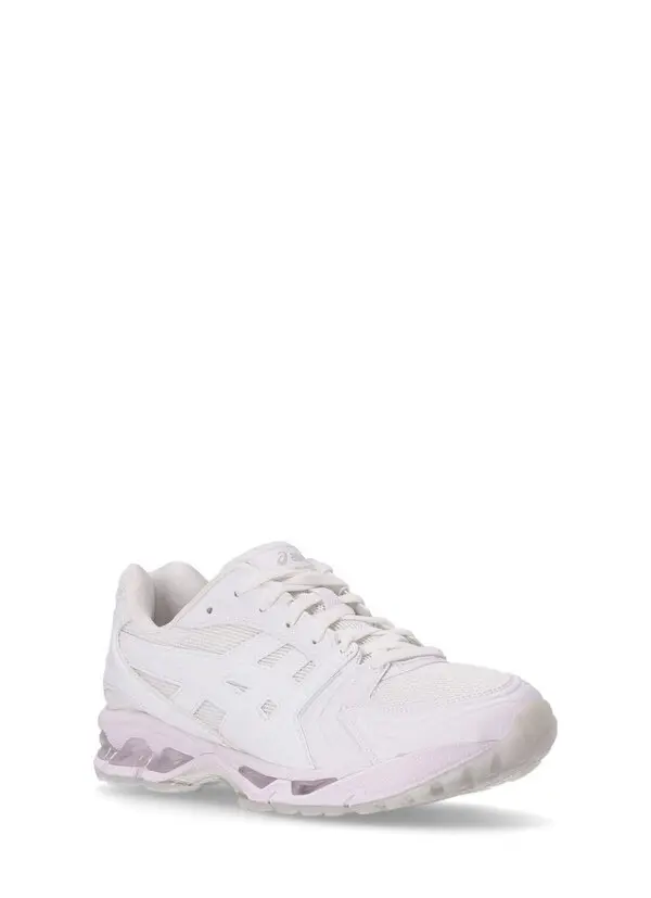 Comme Des Garçons Panelled Lace-up Trainers