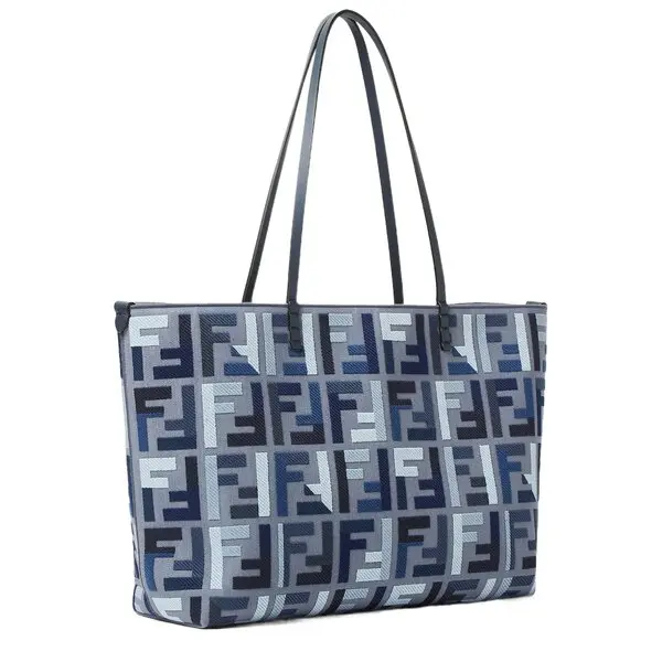 Fendi Roll Ff Embossed Large Tote Bag - Blue