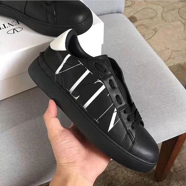 Valentino Garavani Rockstud Vltn Open Sneakers