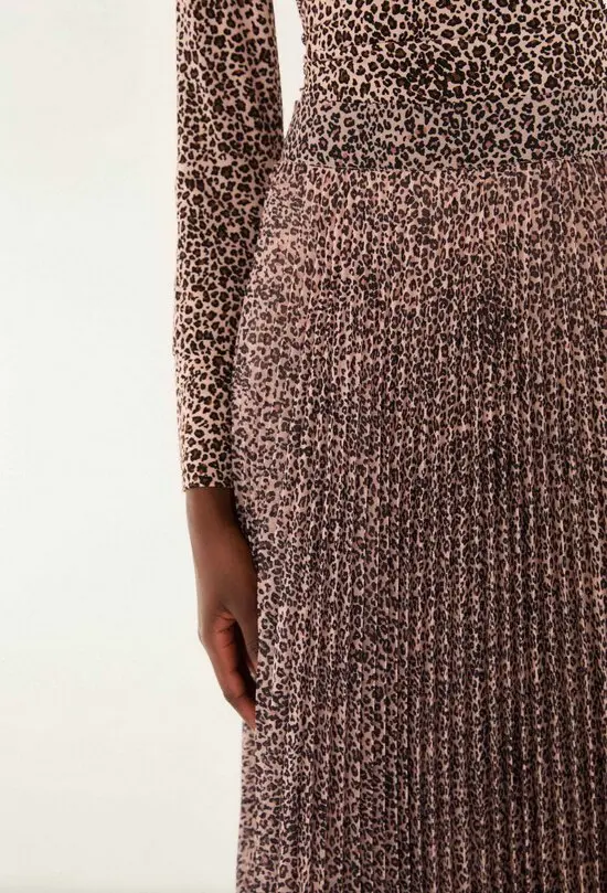 Farm Rio Pleated Leopard Print Midi Skirt - Brown