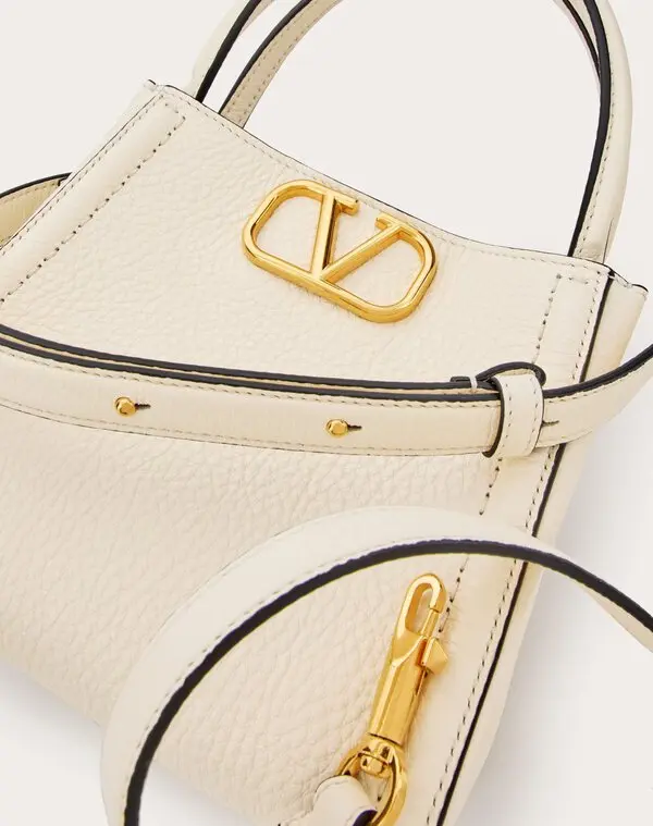 Valentino Garavani Alltime Logo Plaque Top Handle Bag - Nude
