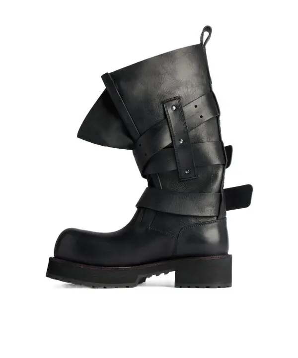 Balenciaga Buckled Round-toe Leather Boots - Black