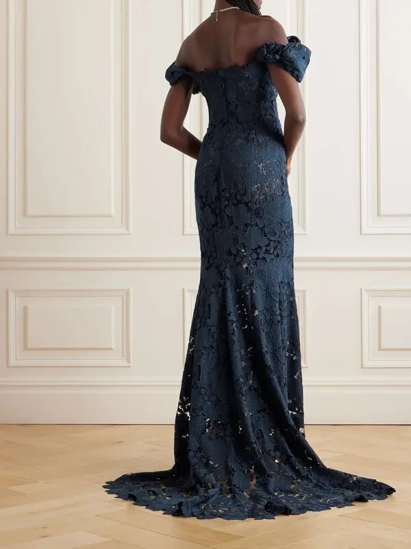 Oscar De La Renta Mixed Botanical Guipure-lace Maxi Dress
