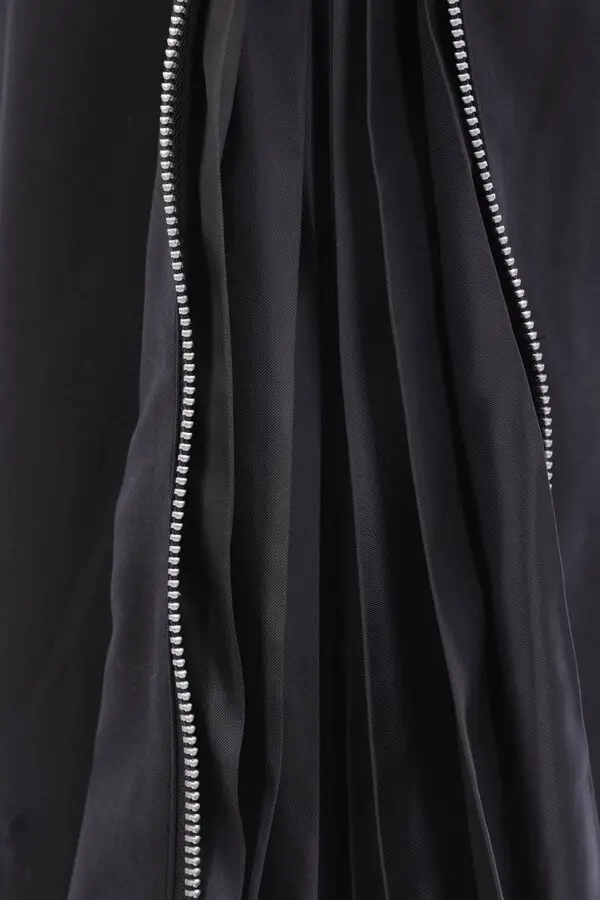 Sacai Zip Detailed Pleated Skirt