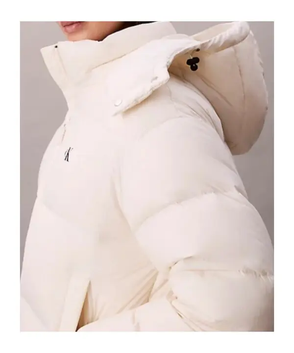 Calvin Klein Short Down Puffer Jacket With Detachable Hood
