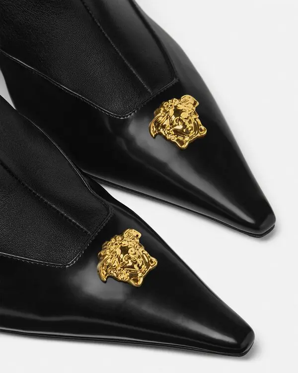 Versace La Medusa Pointed-toe Zipped Ankle Boots - Black
