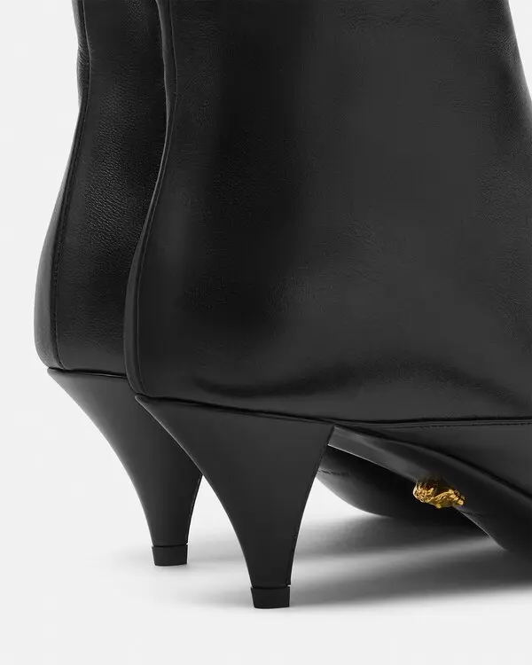 Versace La Medusa Pointed-toe Zipped Ankle Boots - Black
