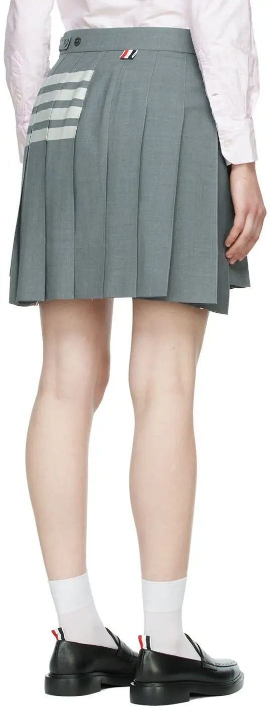 Thom Browne Pleated Mini Skirt With Four-bar Stripes - Medium Gray