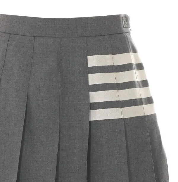 Thom Browne Pleated Mini Skirt With Four-bar Detail - Medium Gray