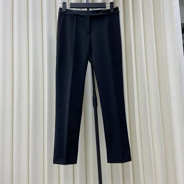 Max Mara Pleated Casual Trousers - Black